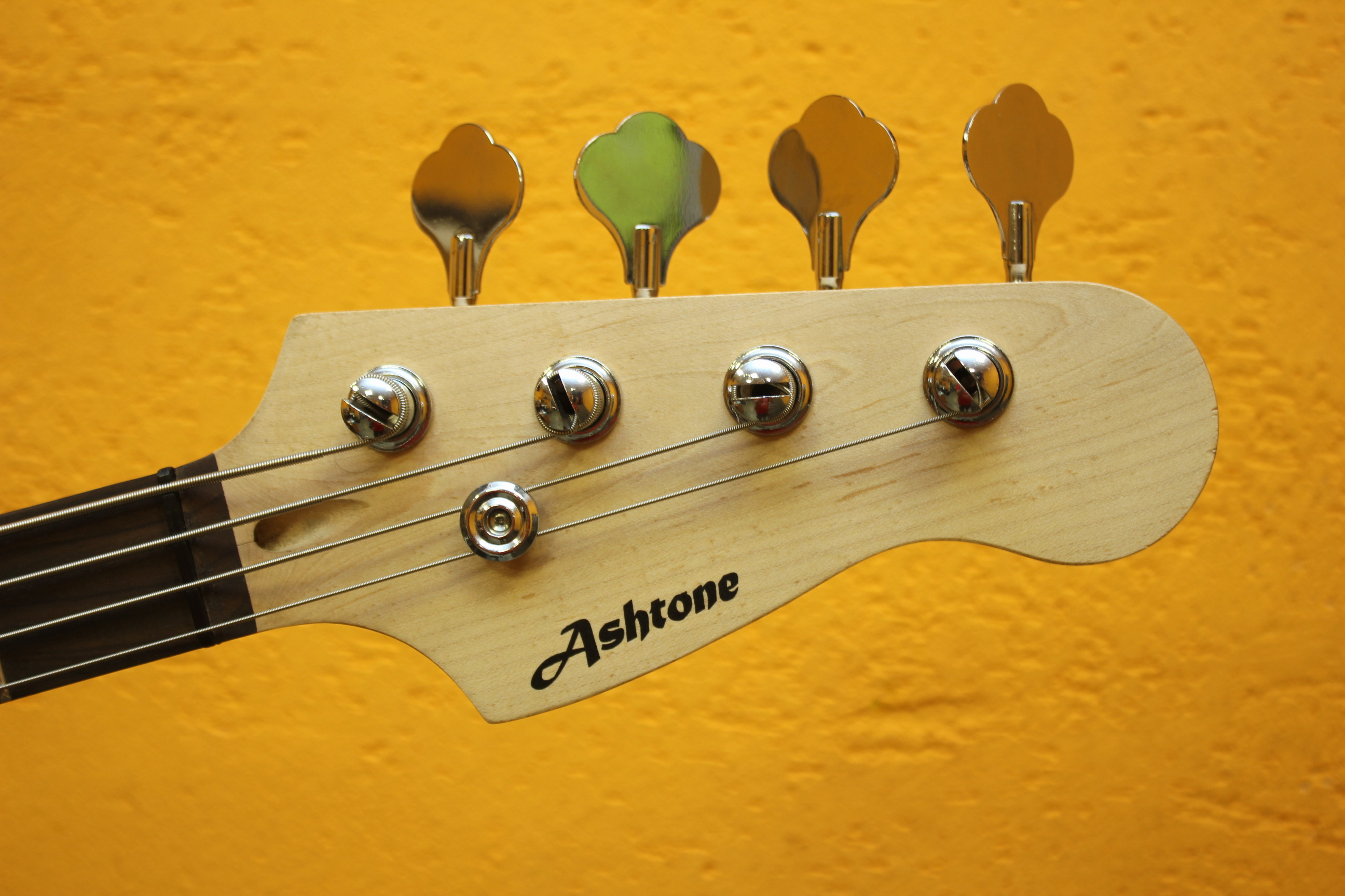 Ashtone AB-12 - Муз-Комиссионка