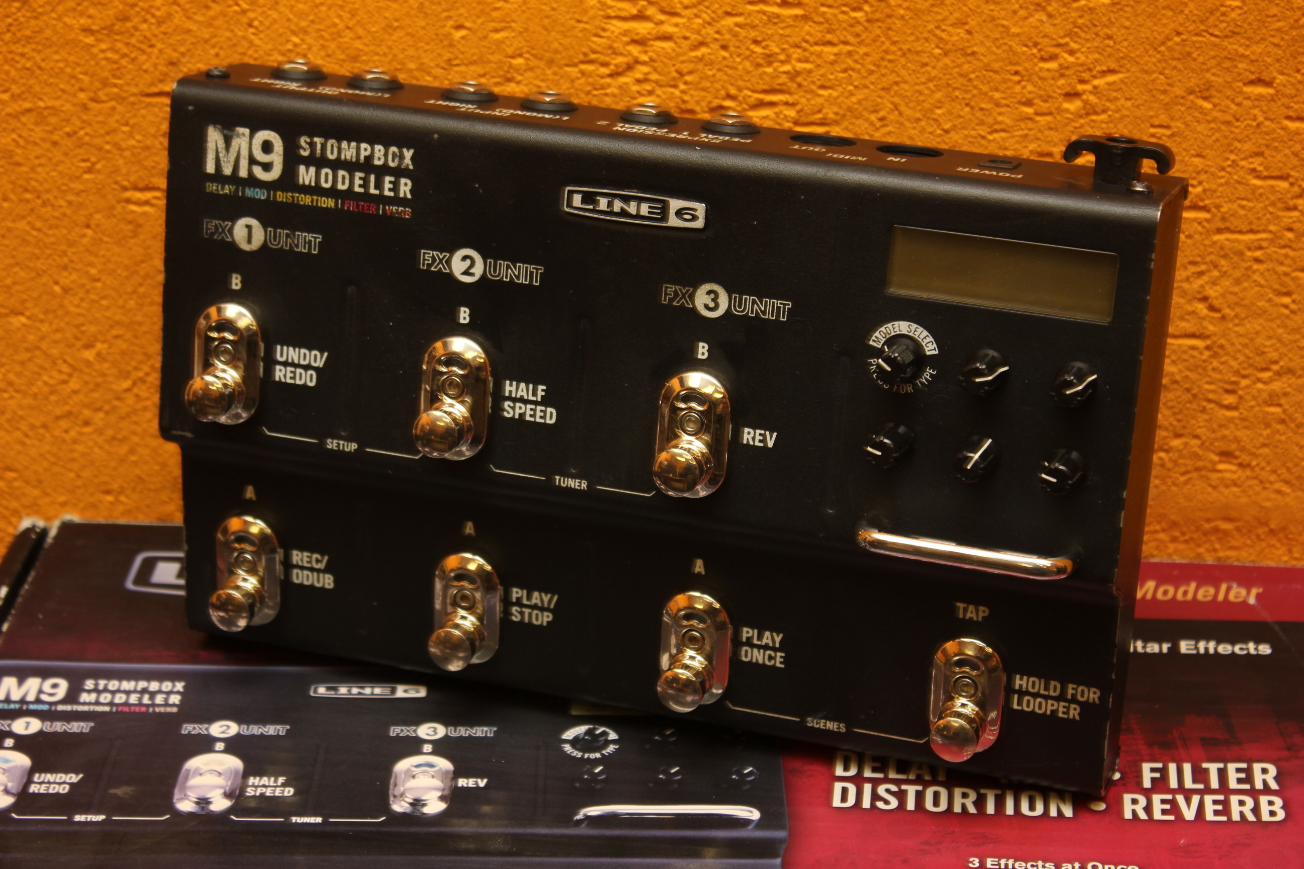 Line 6 Stompbox M9 - Муз-Комиссионка