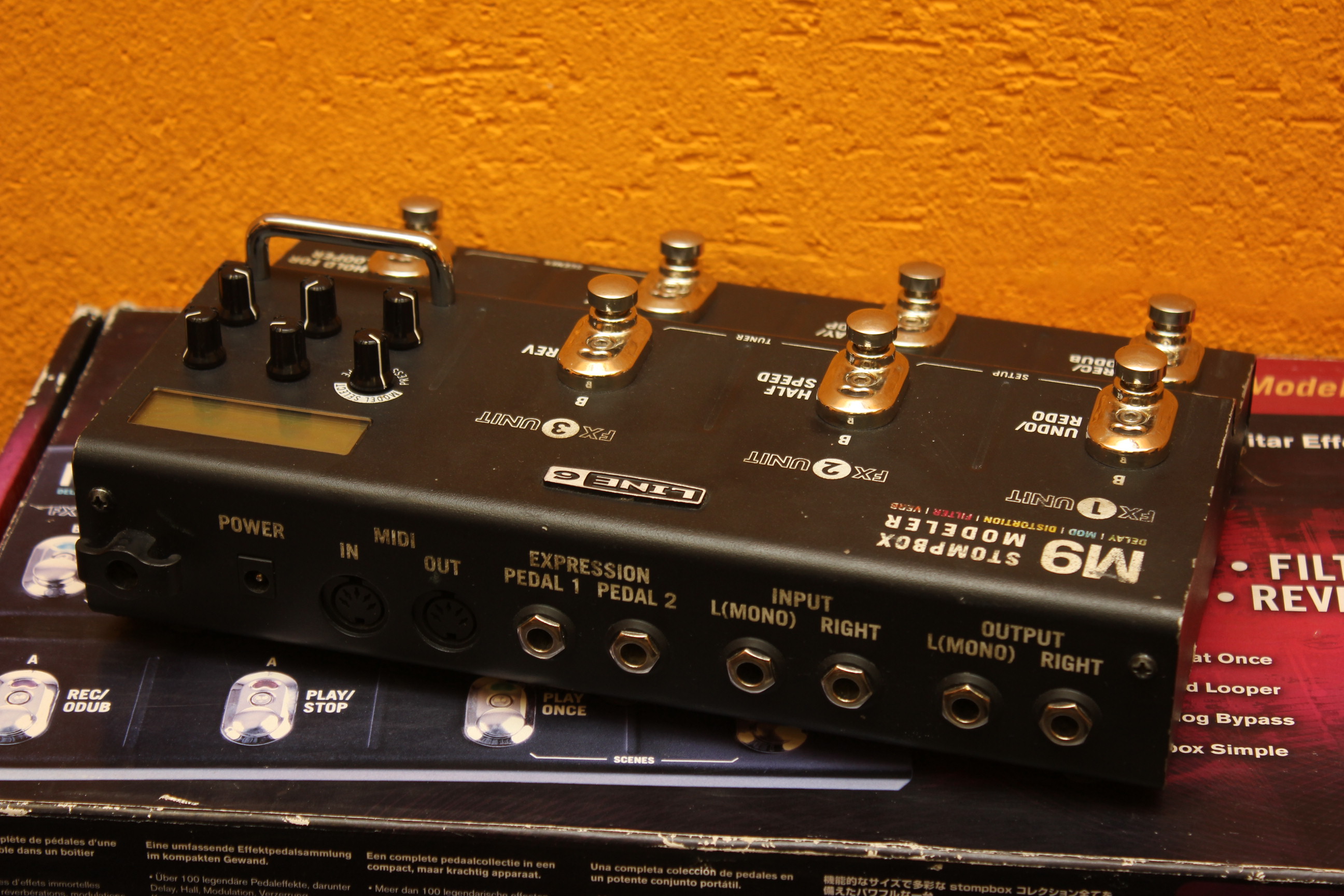 Line 6 Stompbox M9 - Муз-Комиссионка