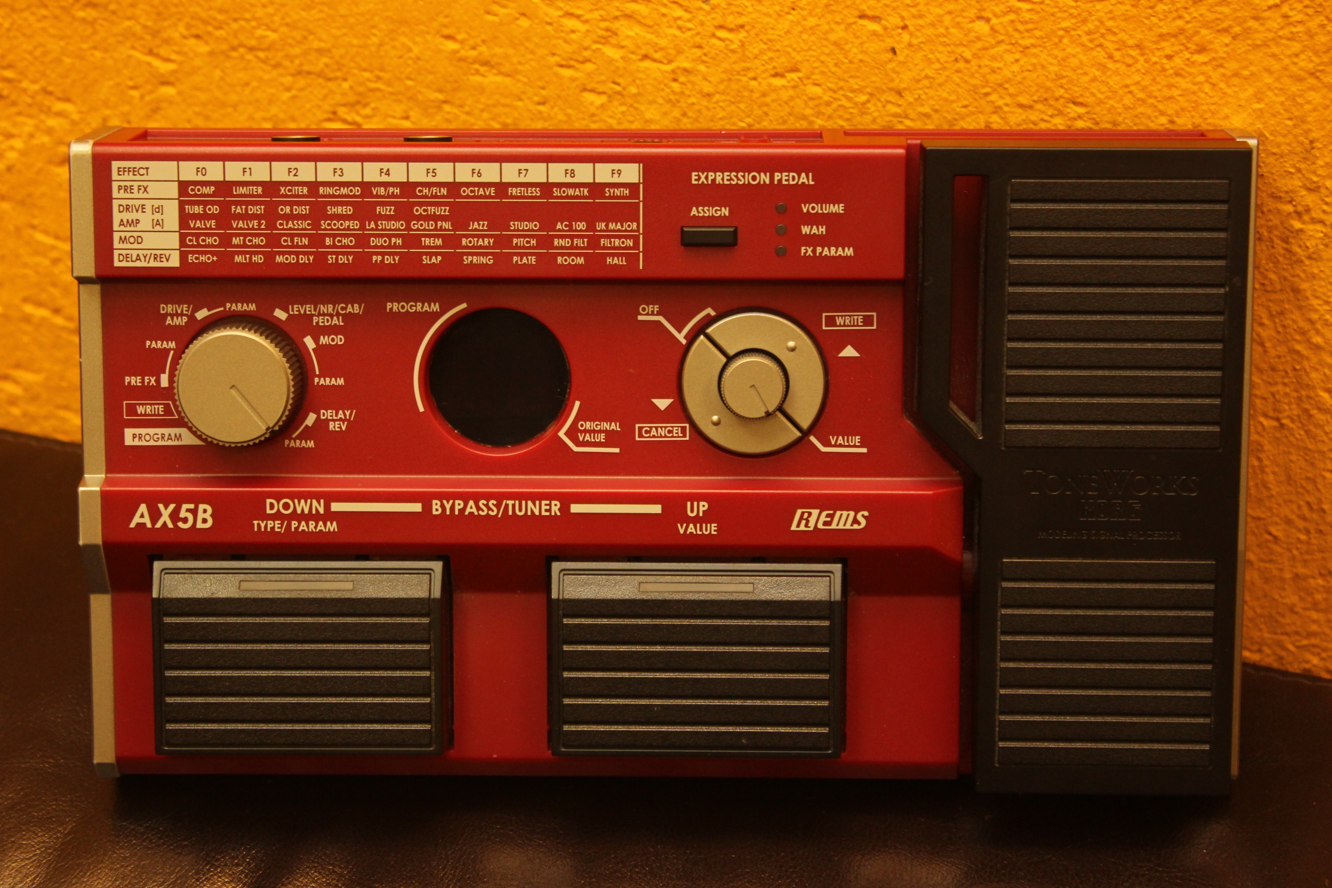 Korg AX5B - Муз-Комиссионка