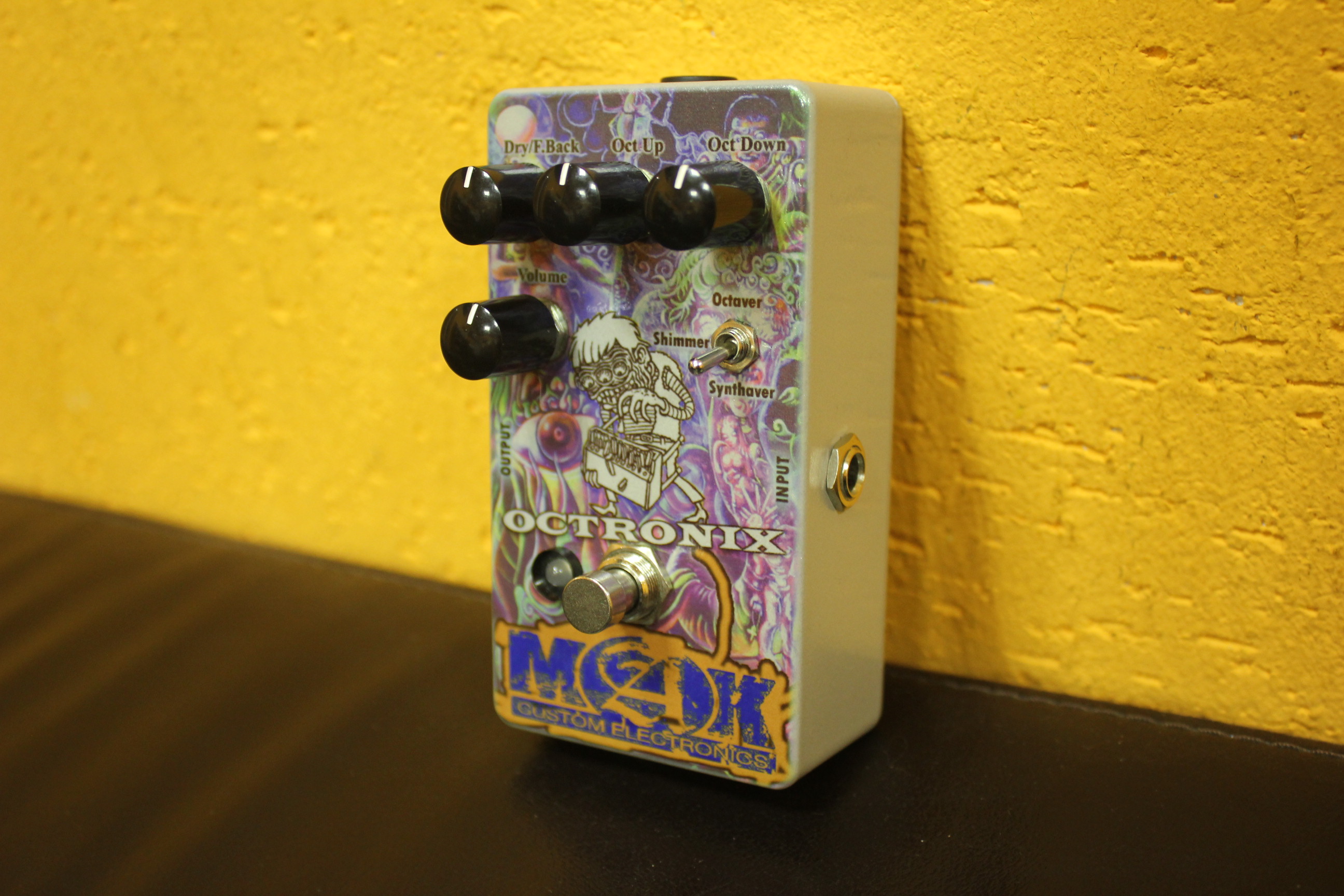 Mak Custom Octronix - Муз-Комиссионка