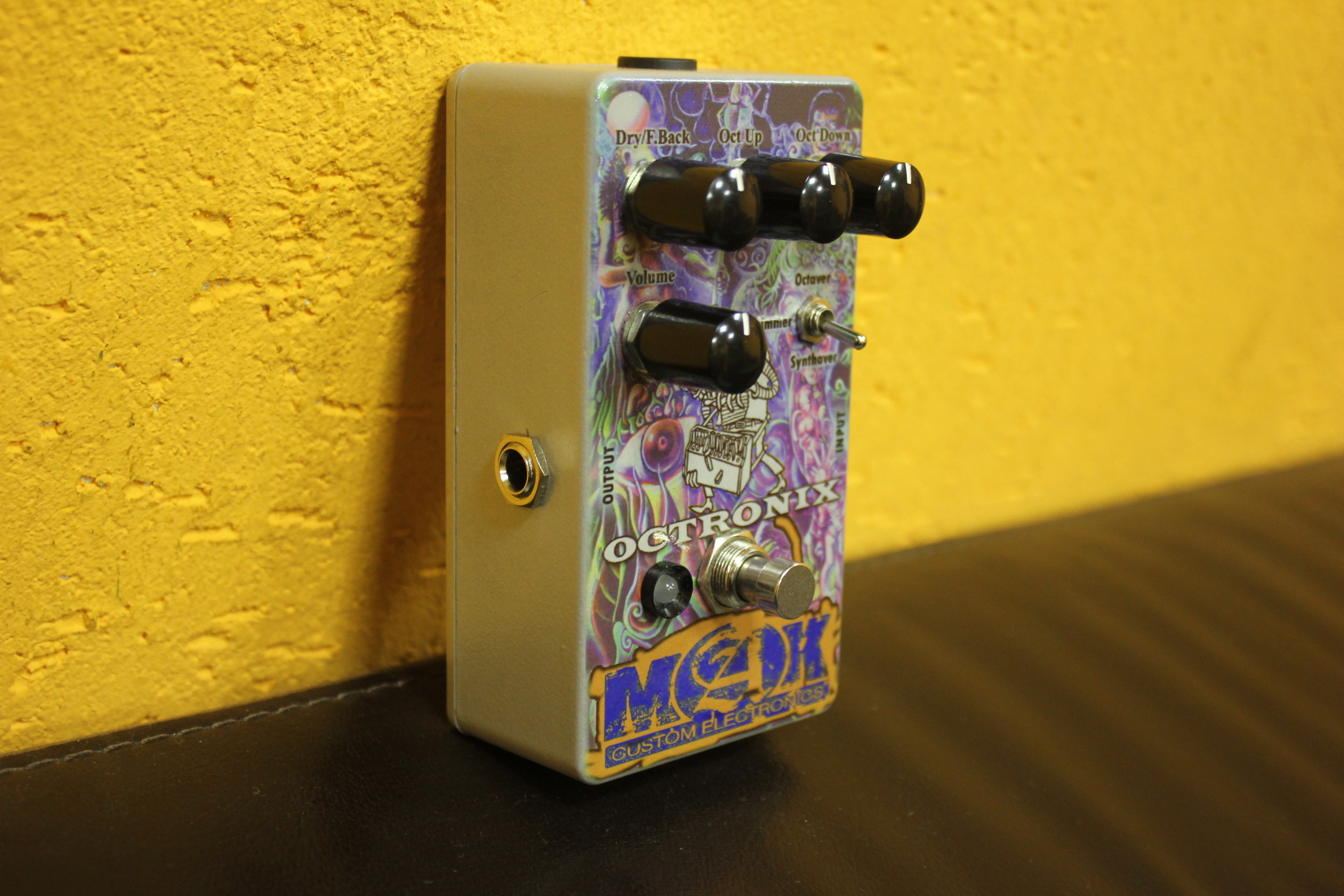 Mak Custom Octronix - Муз-Комиссионка