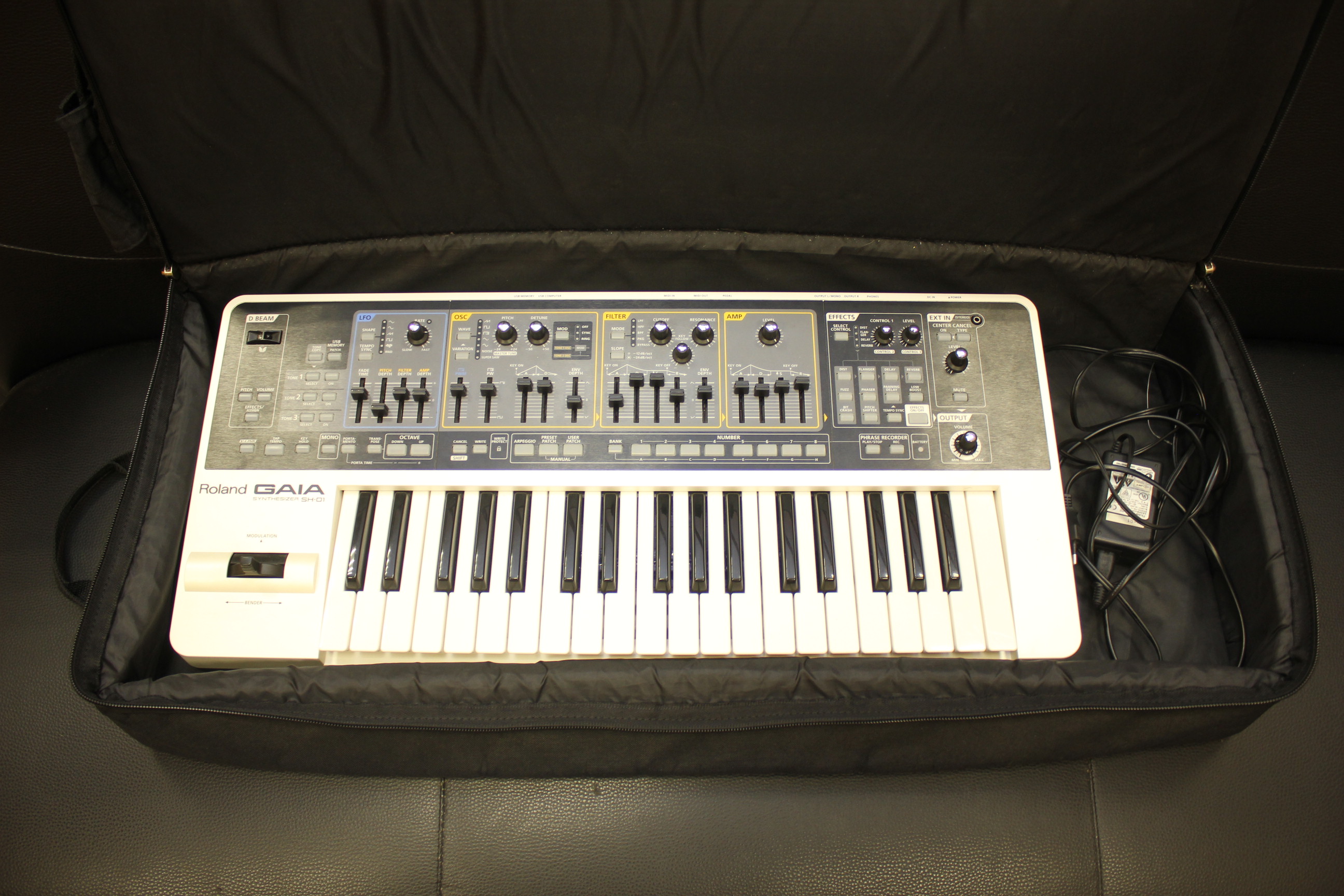 Roland Gaia SH-01 - Муз-Комиссионка