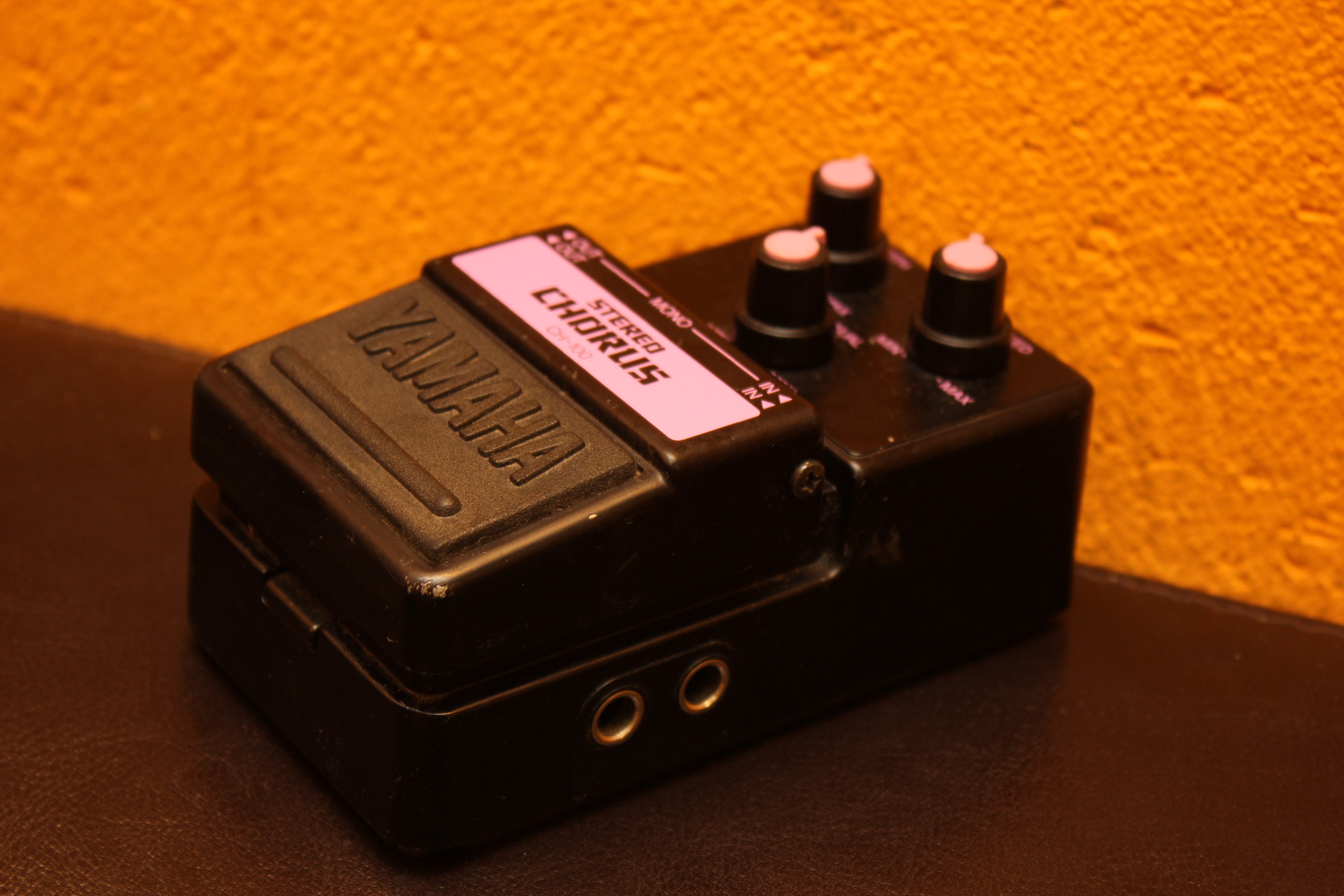 Yamaha CH-100 Stereo Chorus - Муз-Комиссионка