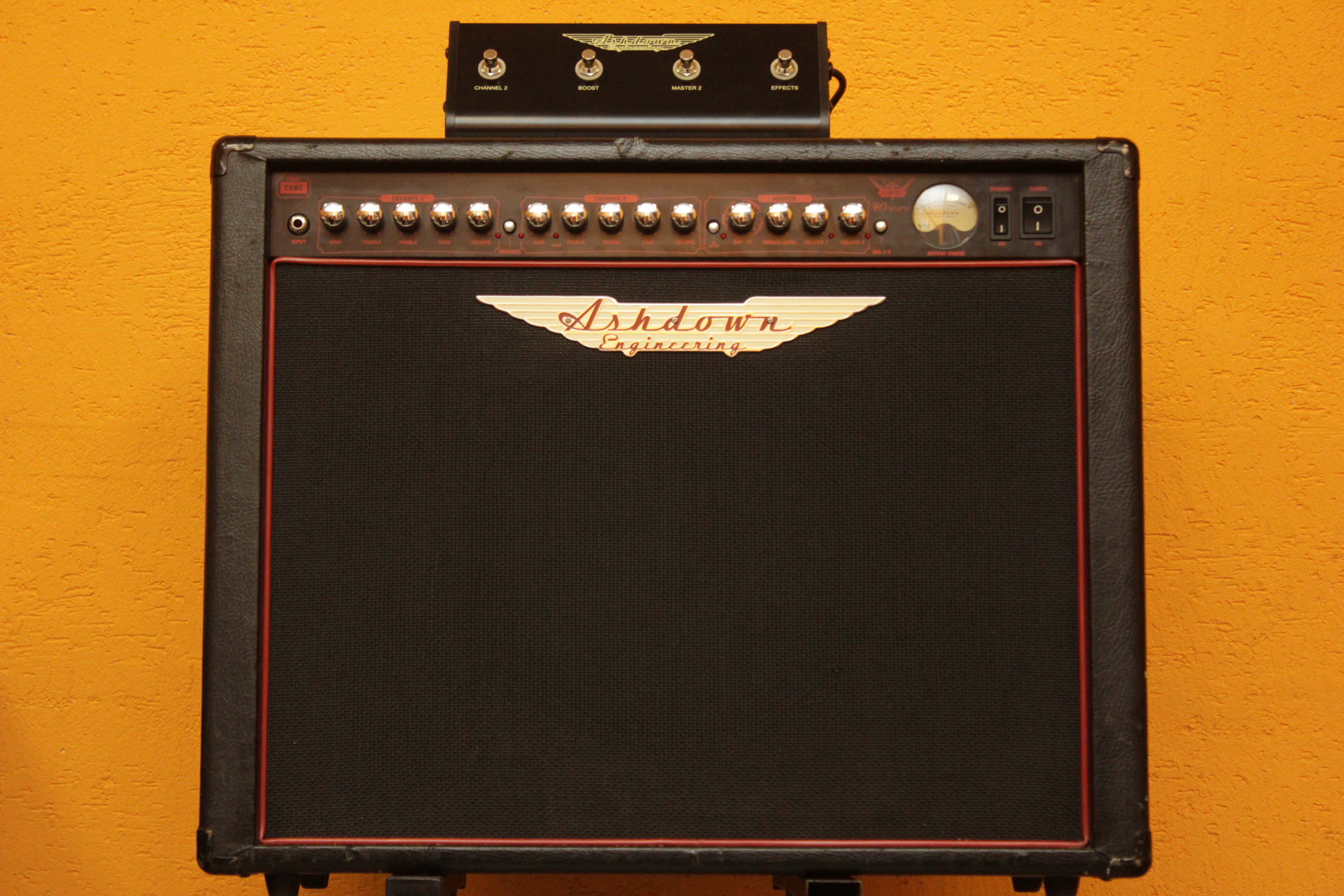 Ashdown Fallen Angel 40W DSP - Муз-Комиссионка