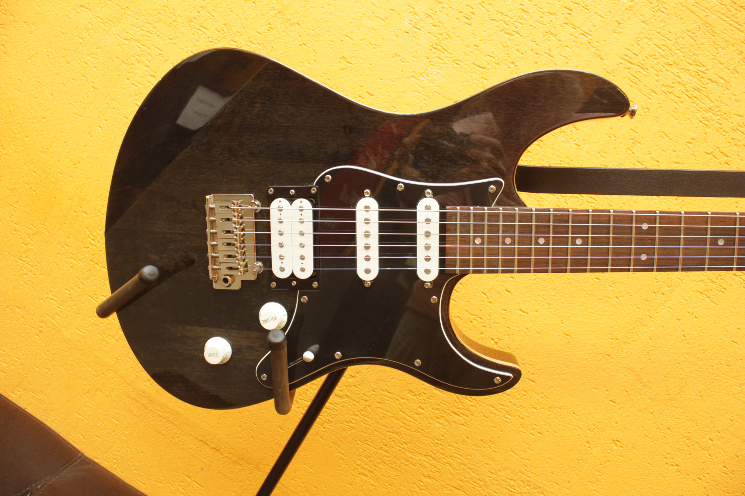 Yamaha Pacifica 412V - Муз-Комиссионка